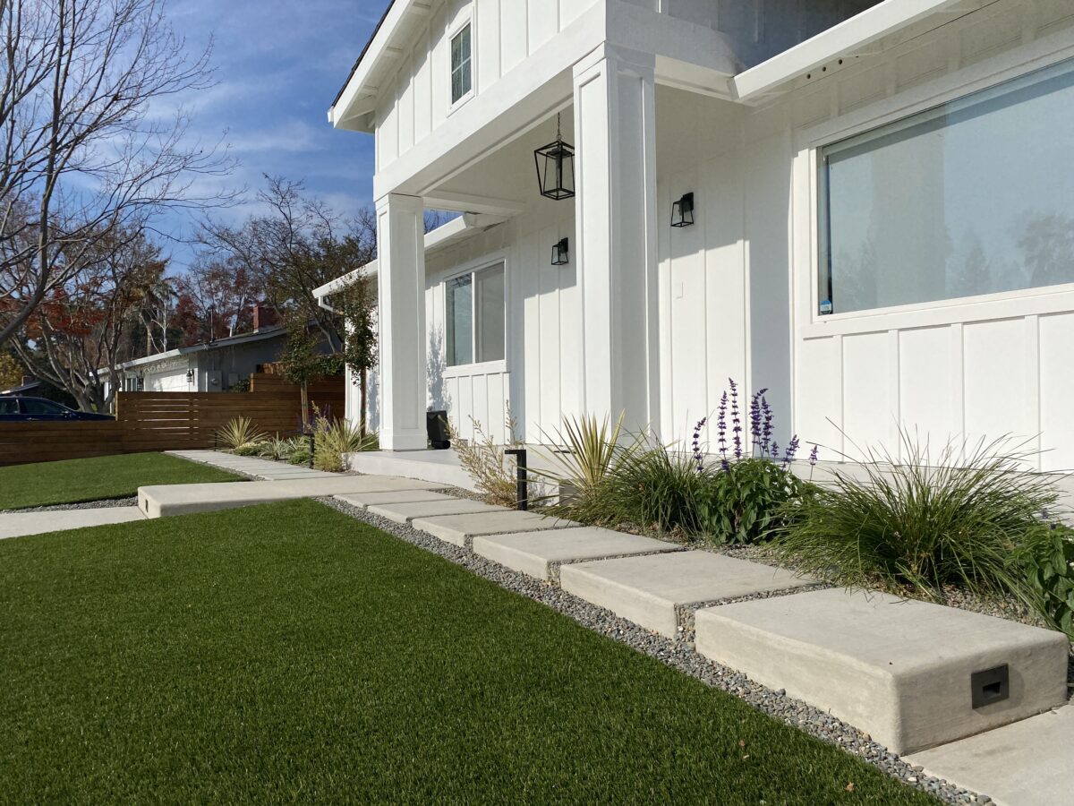 Front Walkway and Turf Yardzen Project in Walnut Creek - FG Pavers and Turf
