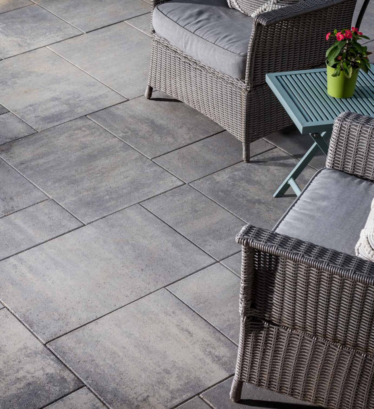 Introducing DuraFusion Technology - FG Pavers and Turf